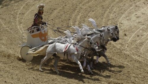 【解説】タロット戦車｜その意味を古代ローマの戦車から読み解く | 本気のタロット講座